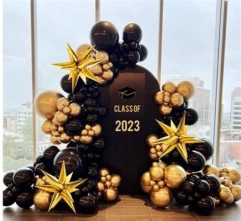 Pin By Kasey Schumacher On Balloons Black And Gold Balloons Graduation Balloons Gold