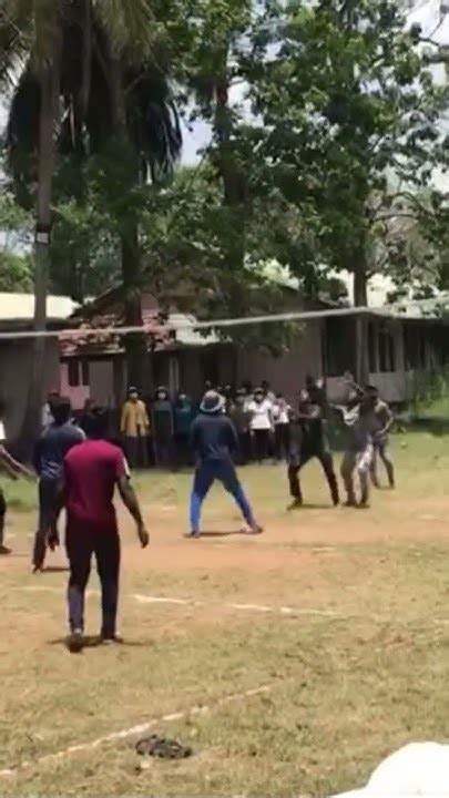 ගමේ ආතල් වොලිබෝල් මැච්😂🌝 Shorts Short Volleyball Indianvolleyball Srilanka Village Youtube