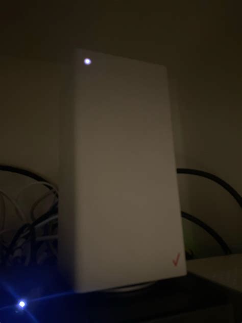 Verizon Sent Me This For Free It Is Worse Than The Other One The G Router Was Way Better