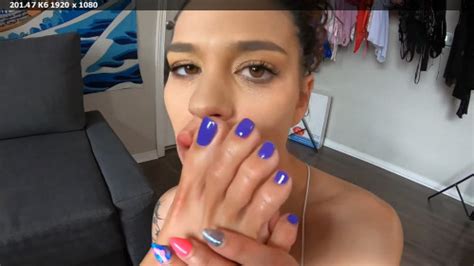 foot worship ★ trampling ★ footjob ★ foot tickling ★ foot smelling