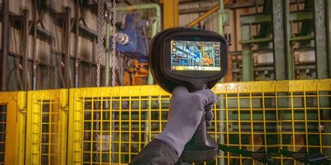 Scanning For Leaks With FLIR SI2