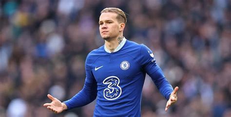 Мудрик накликав на себе гнів гравців Челсі у день підписання контракту несподівані подробиці