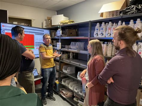 Étagère Connectée Smart Shelf Kathrein Solutions Gmbh Laboratoire Idoiot