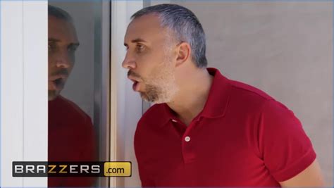 Brazzers Pawg Britney Amber Fucks Pantie Sniffer