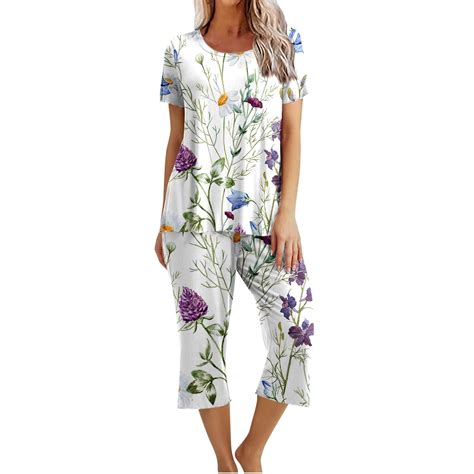 Dyegold Womens Capri Pajama Set Short Sleeve Shirt And Capri Pants Sleepwear Pjs Sets Soft