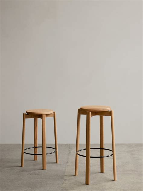 Passage Counter Stool Fsc Certified Solid Oak Counter Stool