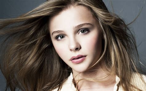 Beautiful Woman Face Wind Headshot Body Part Makeup Make Up