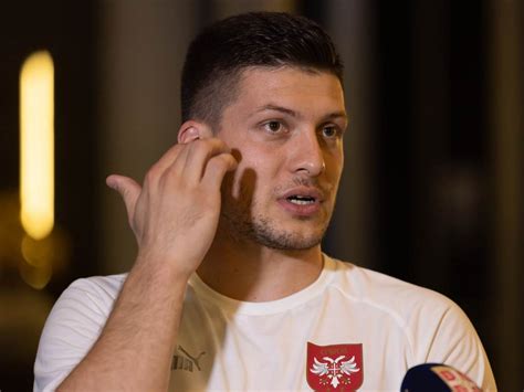 Luka Jović Se Vraća Posle Tri Meseca Milan Ga Već Precrtao A On Konačno Spreman