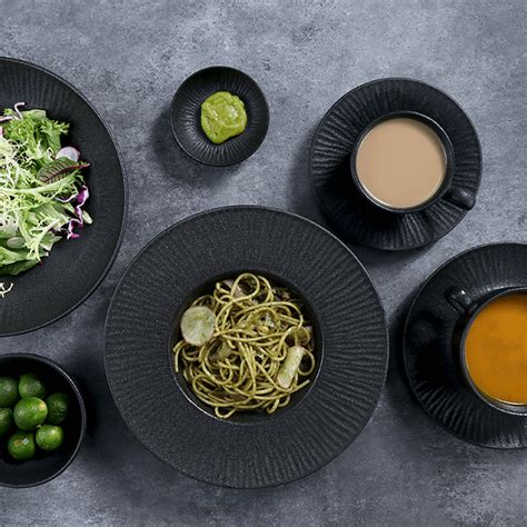 차오저우 석기 스시 접시 세트 세라믹 사각형 나무 접시 세트 식기 고급 식기류 레스토랑 공급 중국 제조 업체 Rollin 도자기 산업