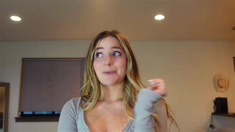 Roommate Sucks My Cock To Get Over Her Ex Free Sex Video RedTube