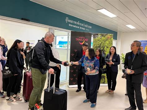 ท่องเที่ยวปี 2567 ต่างชาติเที่ยวไทยทะลุ 35 ล้านคน รายได้ส่อวืดเป้า 4 แสนล้าน