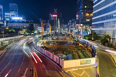 深圳地铁夜晚施工高清图片下载 正版图片501632529 摄图网