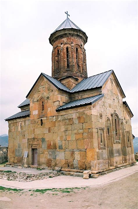 წუღრუღაშენის ხუთშაბათის წმ გიორგის ჯვრის წმ ეკლესია და მამათა მონასტერი