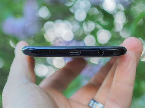 Here S Why OnePlus Is Getting Rid Of The Headphone Jack On The OnePlus T Android Central