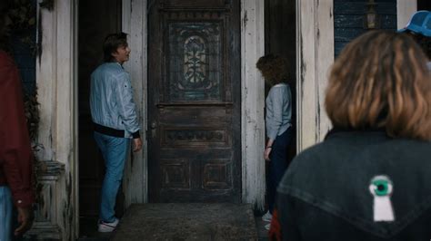 Stranger Things Creepy Old Creel House Is Up For Sale Mashable