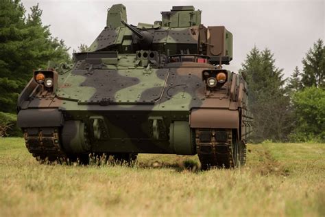 Altri Bradley M2a4 E M7a4 Per Lus Army