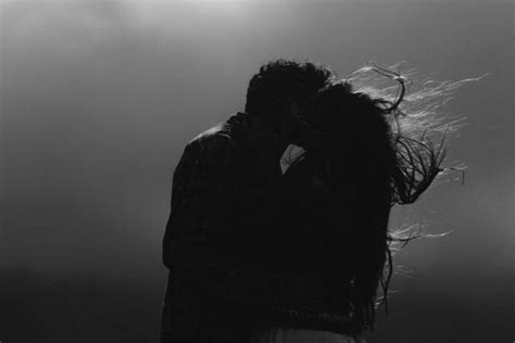 دلم یک دوست میخواهد