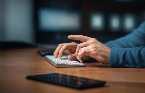 complete guide to creating partitions on your hard drive in windows