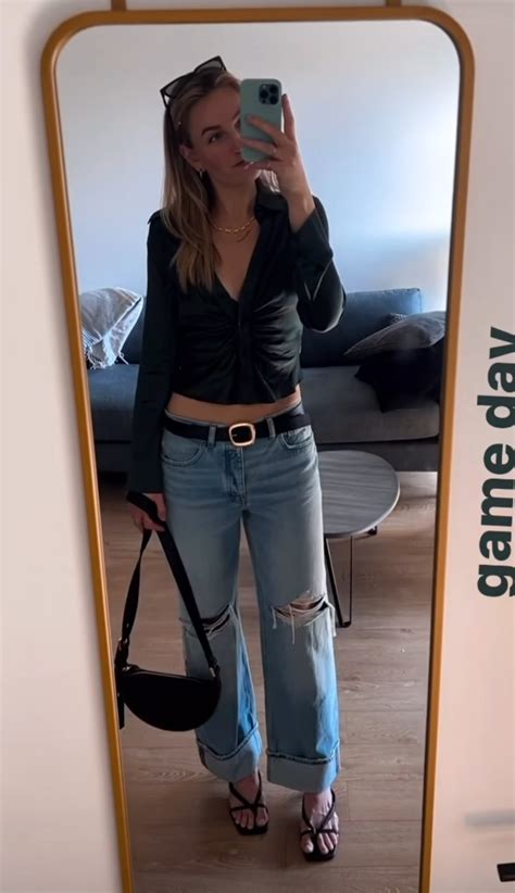 Karlie Samuelsons Feet