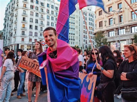 Por qué es más difícil salir del armario bisexual Somos una realidad que incomoda incluso