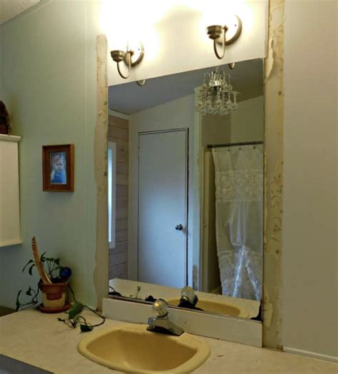 How To Remove A Builder Grade Bathroom Wall Mirror Lockdown Loo