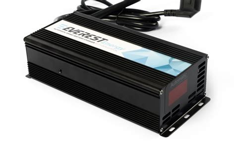 Зарядное устройство Everest серии для AGM и GEL EVEREST Energy EVE-24 ...