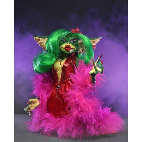 Gremlins 2 7 Inch Scale Ultimate Greta Showgirl Action Figure Sdcc Exclusive Gremlins
