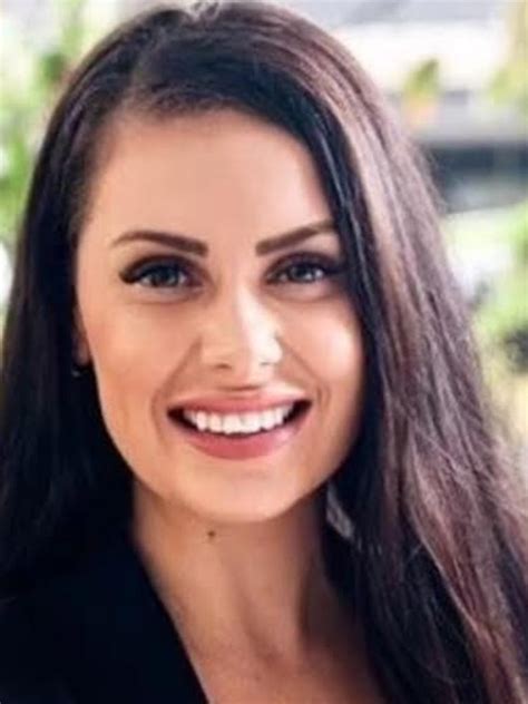 Sacked Real Estate Agent Aimee Therese Marsh Sister Taunts Critic