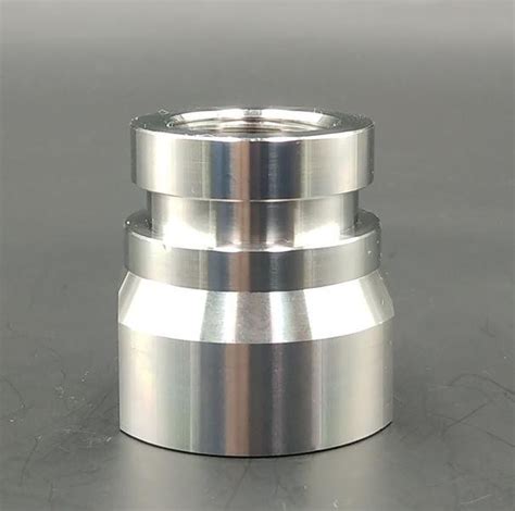 중국 사용자 지정 Cnc 가공 부품 플라스틱 강철 황동 부싱 제조 업체 공급 업체 공장 직접 도매 Pride