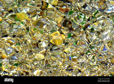 Abstract Of Diffraction And Refraction Of Light In Moving Water Stock