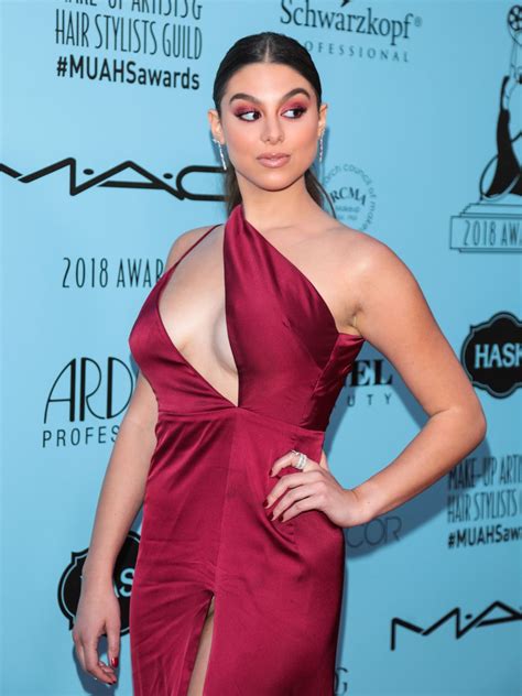 Kira Kosarin Sexy Photos Gifs Thefappening
