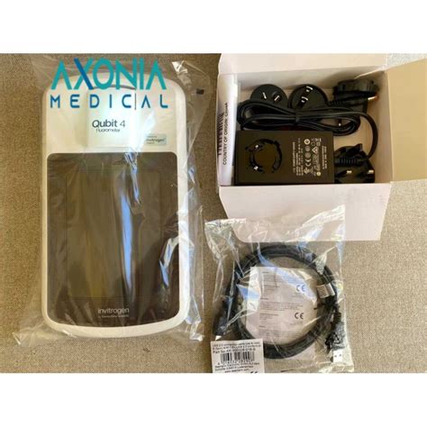 Qubit 4 Fluorometer Precision Quantification In Molecular Biology