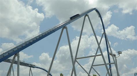 Kings Island Debuts New Giga Coaster Orion”