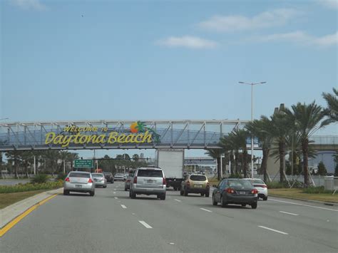 Retrofitting Suburbia Fdot Embracing Complete Streets Modern Cities