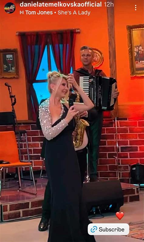 Темелковска го фати микрофонот и покажа што значи женска енергија