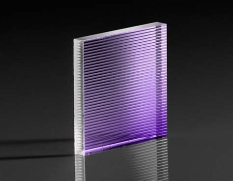 10 X 10mm 250μm Pitch 6° Divergence Cyl Microlens Array 10 X 10mm 250μm Pitch 6° Divergence Cyl Microlens Array