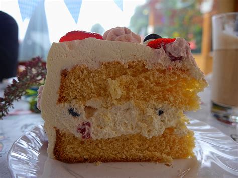 무료 이미지 생기게 하다 빵 굽기 디저트 먹다 요리 케이크 착빙 단맛 구운 식품 Torte 열매 파이 버터 크림 4608x3456 549880