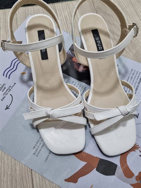 Spur 흰색 샌들 240 판매 만원 여성신발 중고나라