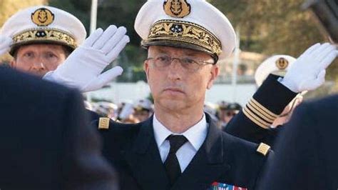 Décès De Lamiral Bernard A