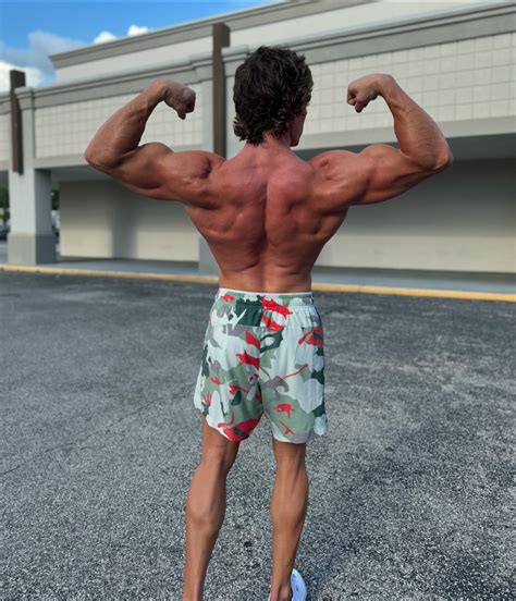 Joshua 𝑪𝑨𝑳𝑬𝑩 Branham Calebsthetic • Instagram Photos And Videos