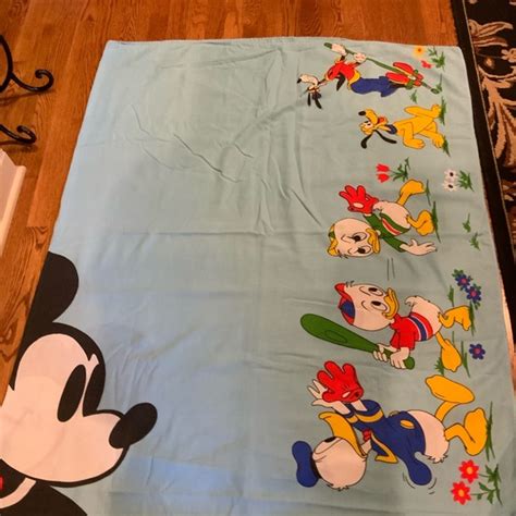 Disney Bedding Vintage Mickey Mouse Friends Full Size Bedspread 97s Disney Productions C1
