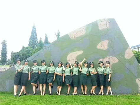点靓！这群女兵对“你”有话说军装女兵谢谢你新浪军事新浪网