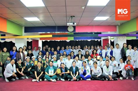 Олон улсын сувилагчдын баярыг угтан Этүгэн их сургуулиас санаачлан