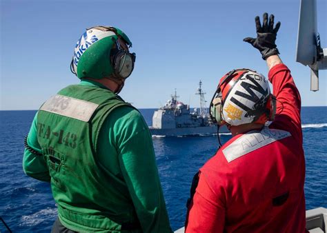 Dvids Images Csg 10 Combined Operations With Its Caio Duilio D 554 [image 7 Of 8]