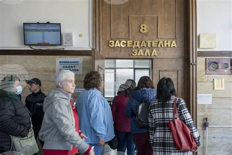 Делото по искова молба на болницата в Добрич срещу стачкуващи