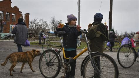 В РУСИЯ Военната комисия изпрати повиквателна на 12 годишно момче Nova