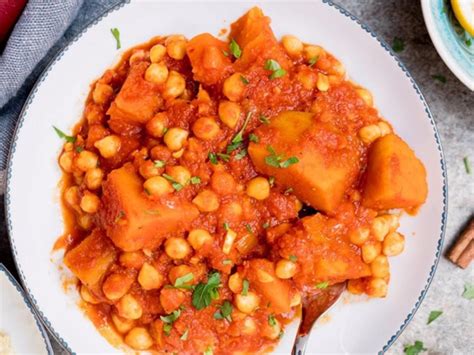 Рагу с тыквой и нутом веганство Just Veg Ингредиенты • 3 столовые ложки оливкового 2025