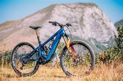Pivot Shuttle Lt 2023 Long Travel E Bike Darfs Ein Wenig Mehr Sein