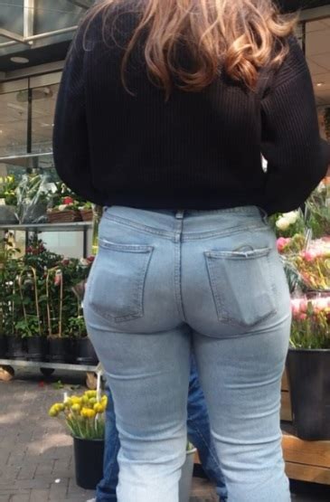 Big Ass Woman In Tight Jeans Tight Jeans Forum