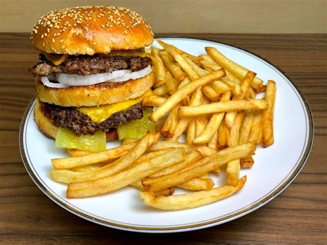 Friday Night Cheeseburger And Fries R Foodporn